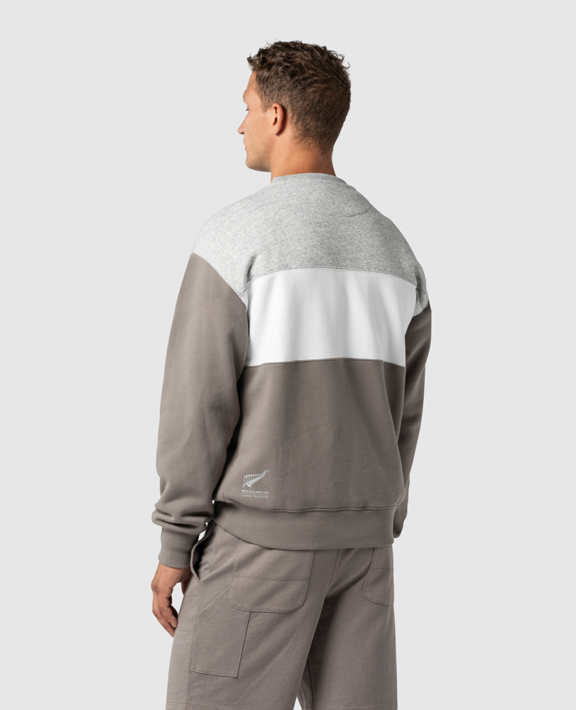 Mount Wesley Sweat | Fawn | Rodd & Gunn AU